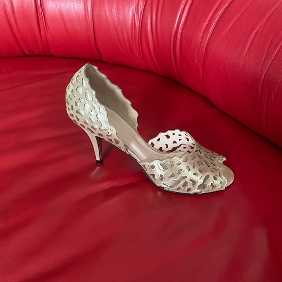 Klub Nico | Shoes | Klub Nico Gold Laser Cut Open Toe Heel Size | Poshmark